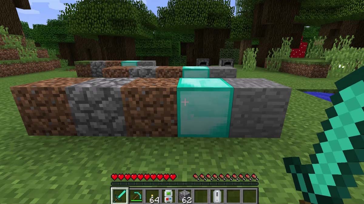 Top 10 Best Minecraft Mods YouTubers Use to Make the Game Better ...