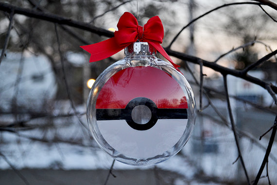 DIY Pokeball Christmas Ornaments – GameSkinny
