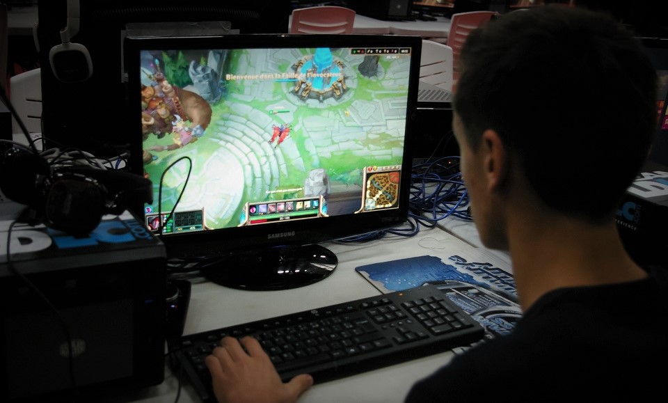 How to Choose the Best Internet Connection for Online Gaming – GameSkinny